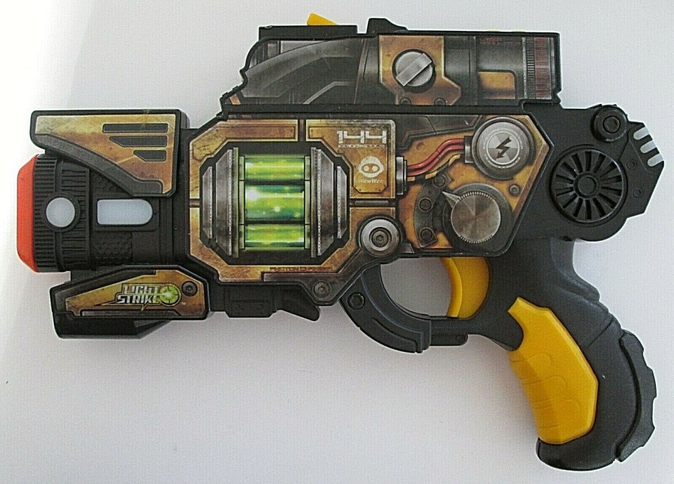 WowWee Light Strike Striker S.P.-144 Series Laser Tag Gun 2010 Tested ...