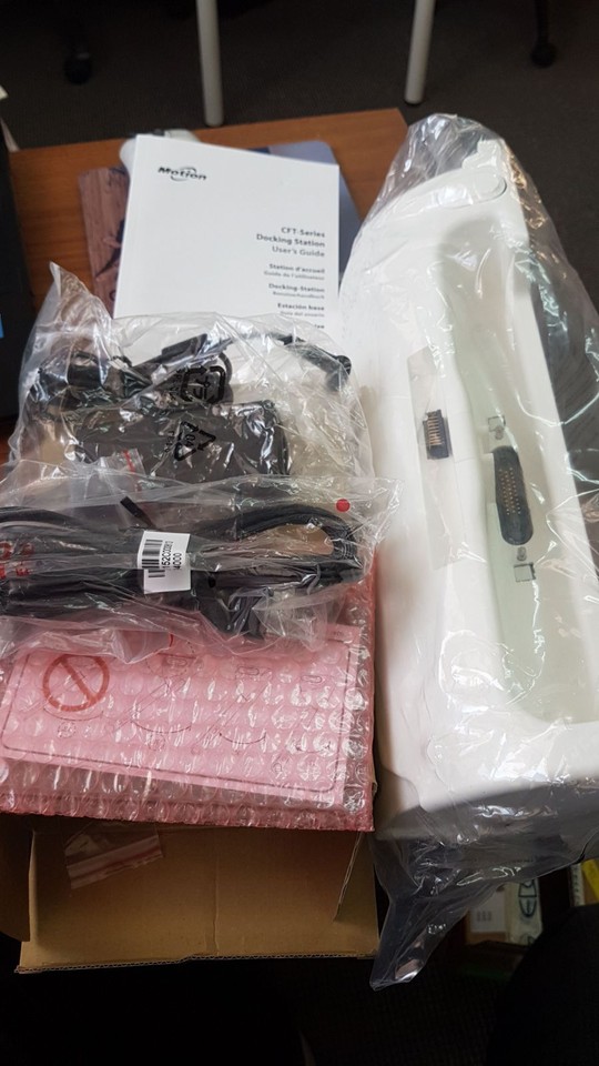 MOTION COMPUTING MC-C5 DOCKING STATION+TCD001 TABLET W/ ACCESORIES ...