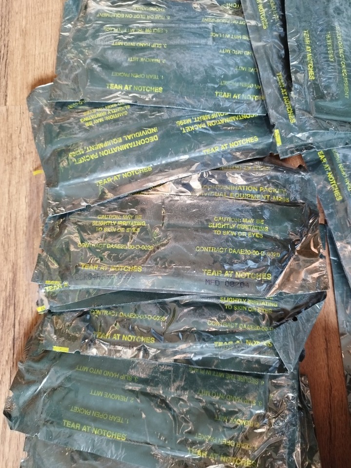 US Army Decontamination Set /Kit | eBay.de