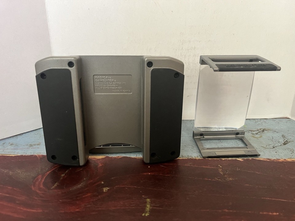 Gameboy Advance SP Radica Gamester Grip And Magnifying Screen | eBay