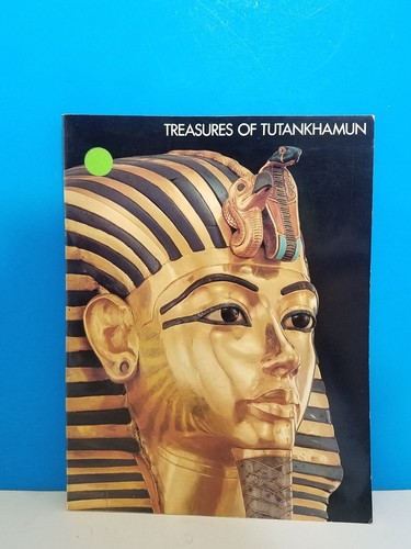 Vintage 1976 Treasures of Tutankhamun book from King Tut at Metro ...