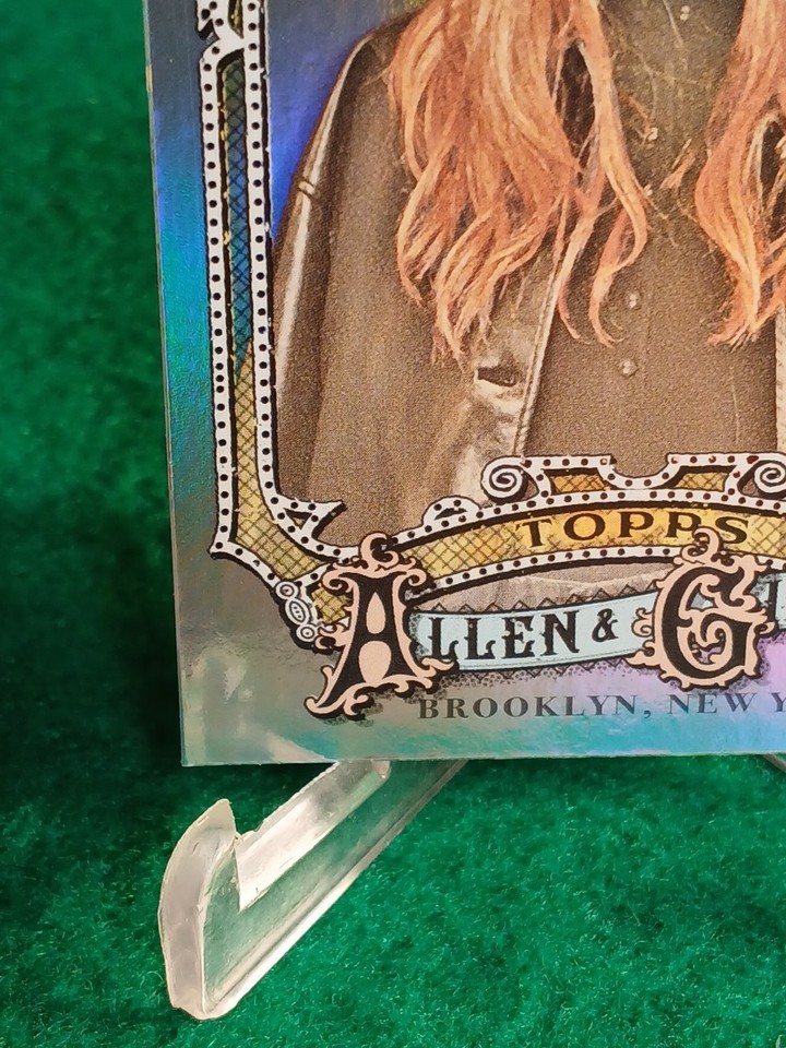 2025 Topps Baseball Allen & Ginter Emma Roberts Silver Portrait #286 ...