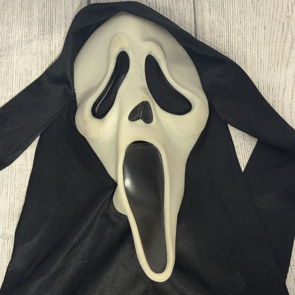 Fun World Ghostface Scream 2 Glow In Dark Mask Easter Unlimited RDS (MK ...