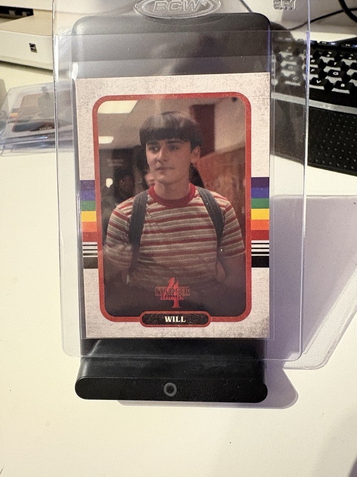 2023 Topps Stranger Things S4 WILL Swatch Set-Used /1000 +9 Main ...
