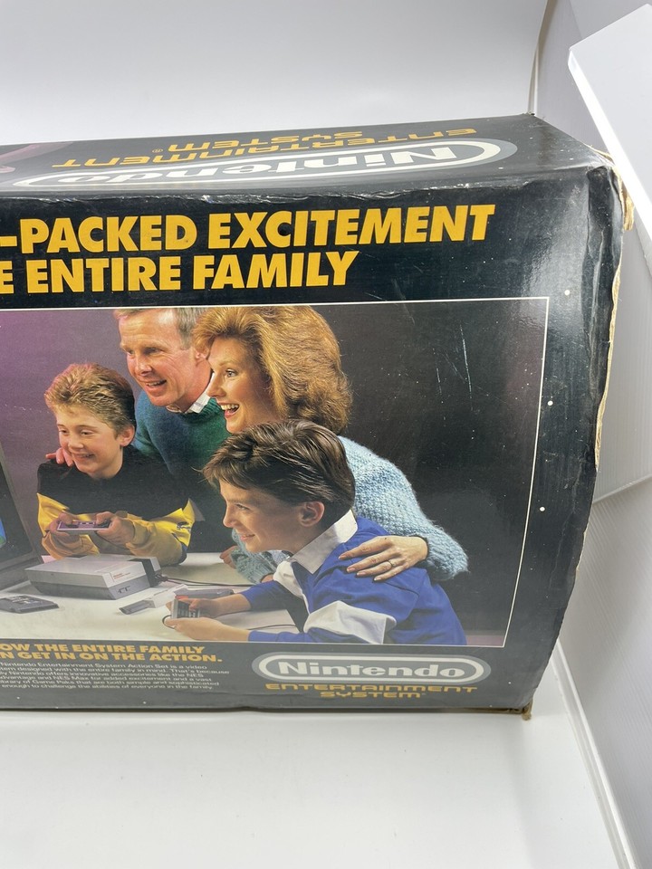 Vintage Nintendo NES Action Set Home Console - White/Gray Box Only 1988 ...