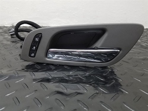 09-14 Chevrolet Suburban Front Right Passenger Inner Door Handle OEM ...