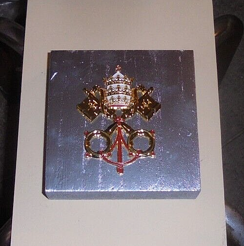VATICAN Seal Crest Desk Badge Medal Paperweight Catholic Church Bishop ...