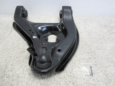ESCALADE, EXPRESS, K2500, SAVANA NEW OEM RH LOWER CONTROL ARM 15665555 ...