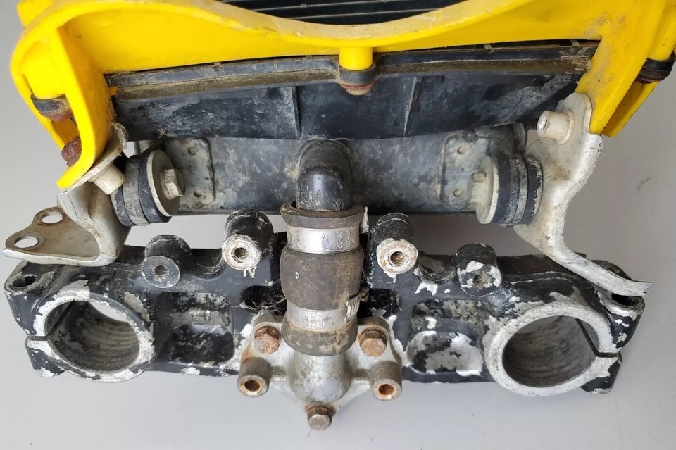 1982 Yamaha YZ125 Front Number Plate Radiator YZ 125 Rad Triple Tree ...