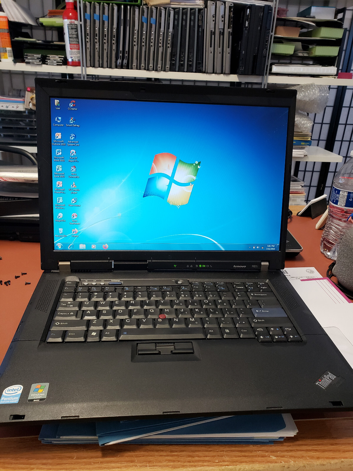 Dual Boot Lenovo Thinkpad R61i Laptop 3GB Windows 7 & XP Office2010 ...