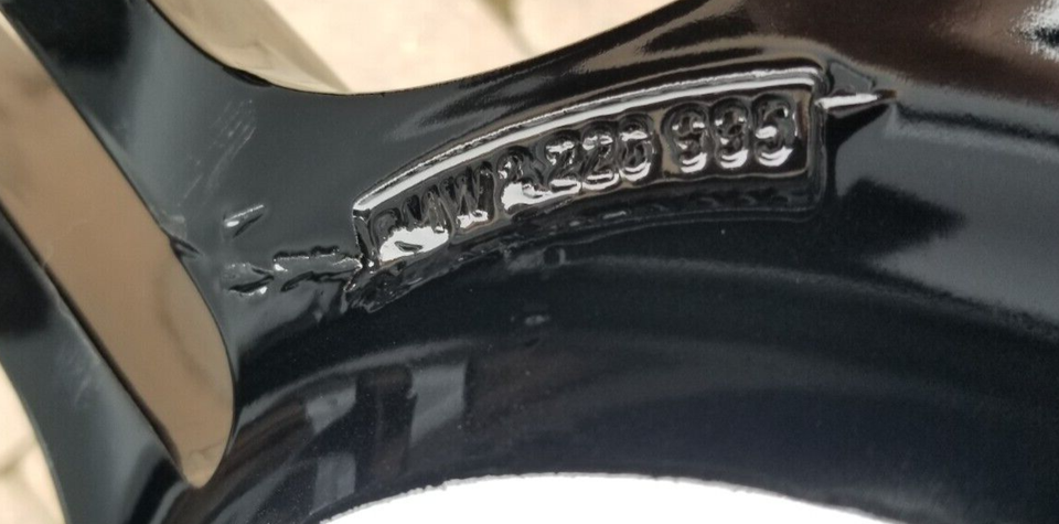 BMW E24 E28 M5 E39 OEM MPar 17" Staggered Style 66M Gloss Black Wheels ...