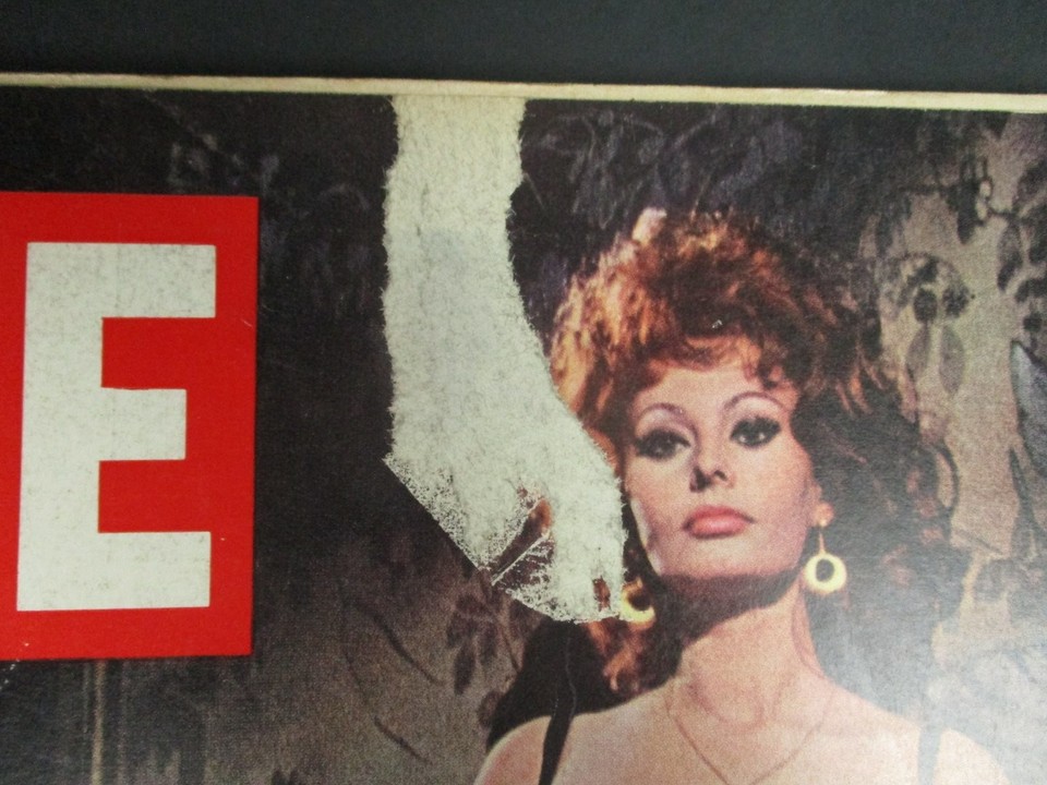 Life Magazine Sept 16, 1966 Sophia Loren Marilyn Monroe Sean Connery ...