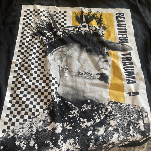 PINK Shirt Adult Small Black Graphic Beautiful Trauma Tour 2019 Concert ...