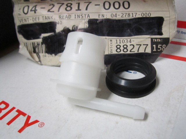 OEM DETROIT 04-27817-000 VENT DEF TANK A2 for sale online | eBay