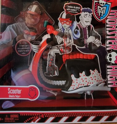 Monster High Red Black Ghoulia Yelps Scooter Playset New | eBay