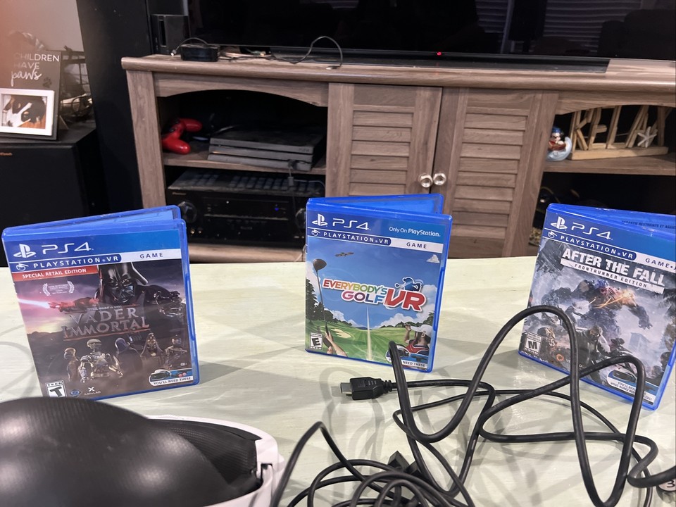 PlayStation 4 VR BUNDLE SYSTEM Headset Remotes CAMERA 3 Games | eBay