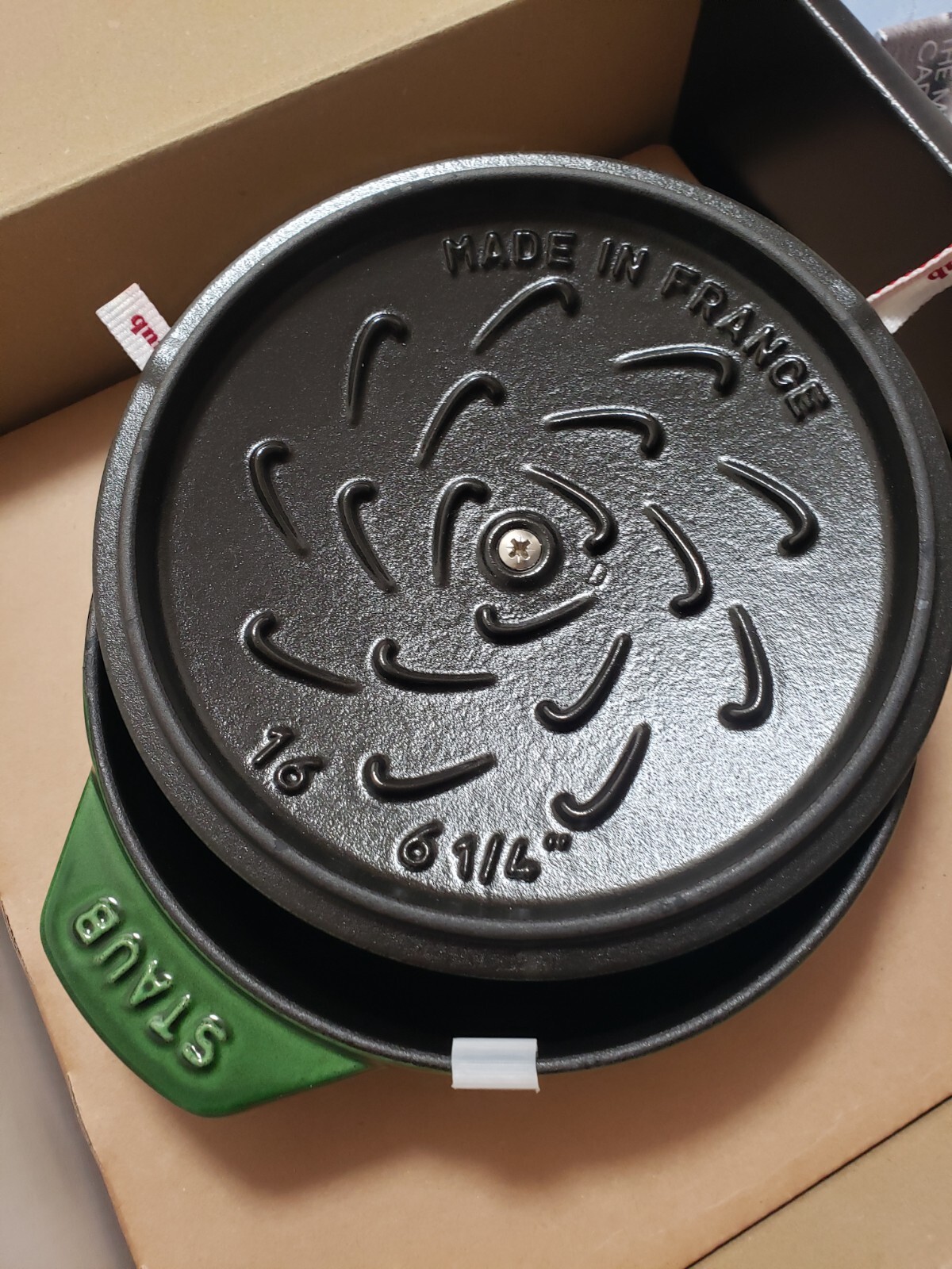 STAUB La Cocotte de Gohan M 16cm Basil Green 1.74L 2.35kg 2 cups Rice ...
