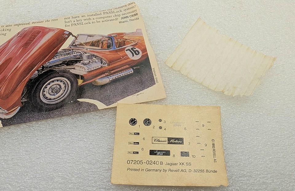 1/24 SCALE REVELL CLASSICS JAGUAR XK SS SPORTS CAR PLASTIC MODEL KIT | eBay