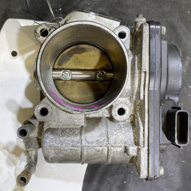 2007 Isuzu 4hk1 Throttle Body Hitachi Sera 526-01 for sale online | eBay