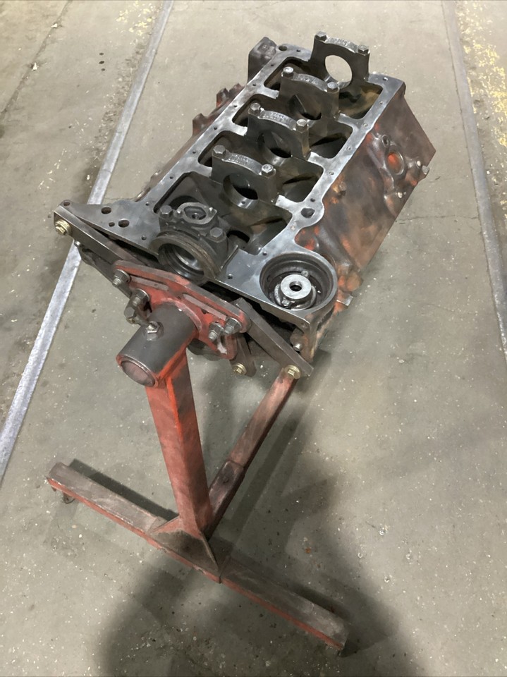 1964 CHEVROLET SMALL BLOCK CHEVY 327 ENGINE BARE BLOCK. SUFFIX: S. WE ...