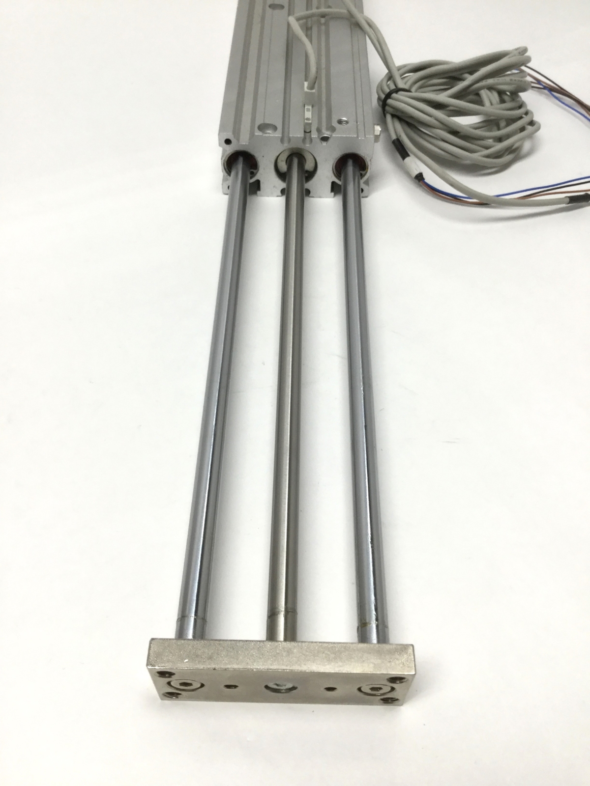 SMC MGPL16-200Z Compact Ball Guide Cylinder 16mm Bore, 200mm Stroke w ...