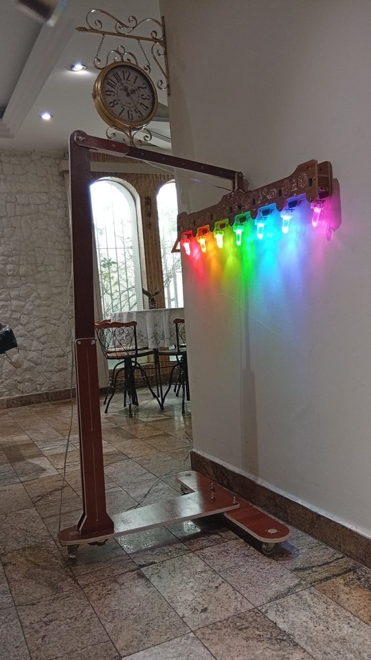 CRYSTAL LIGHT BED BIOPHOTONIC PEDESTAL CHROMOTHERAPY DEVICE Quartz ...