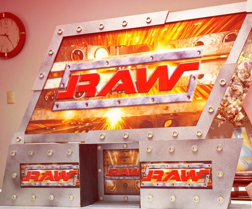 WWE Scale RAW Entrance Ruthless Aggression Era WWF NO RAMP version | eBay