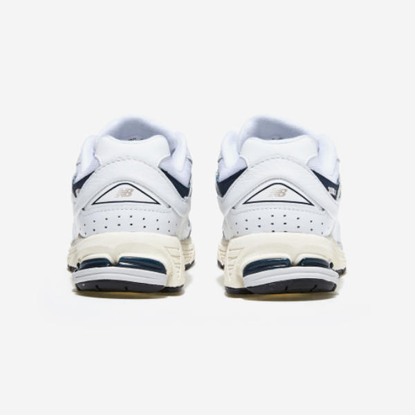 New Balance M2002 Shoes White- M2002RHQ Expeditedship | eBay