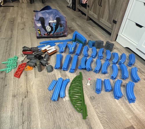 Thomas The Train Vintage TOMY Lot 150 + Pieces Track Cars Bag Blue ...