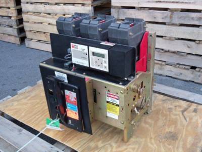 Circuit Breakers - 3000 Amp