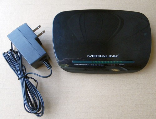 Medialink MWN-WAPR150N 150 Mbps 4-Port 10/100 Wireless N Router ...