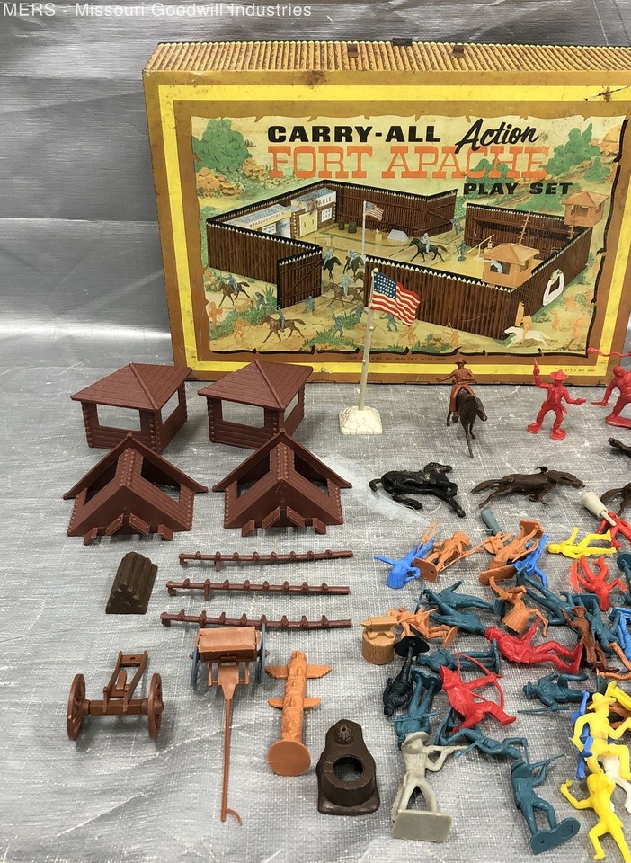 Carry All Action Fort Apache Toy Play Set | eBay