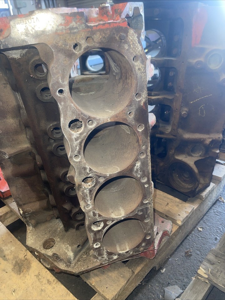 1967 Corvette 327 SBC Small Block Chevy Engine Block 3892657 Dated J176 ...