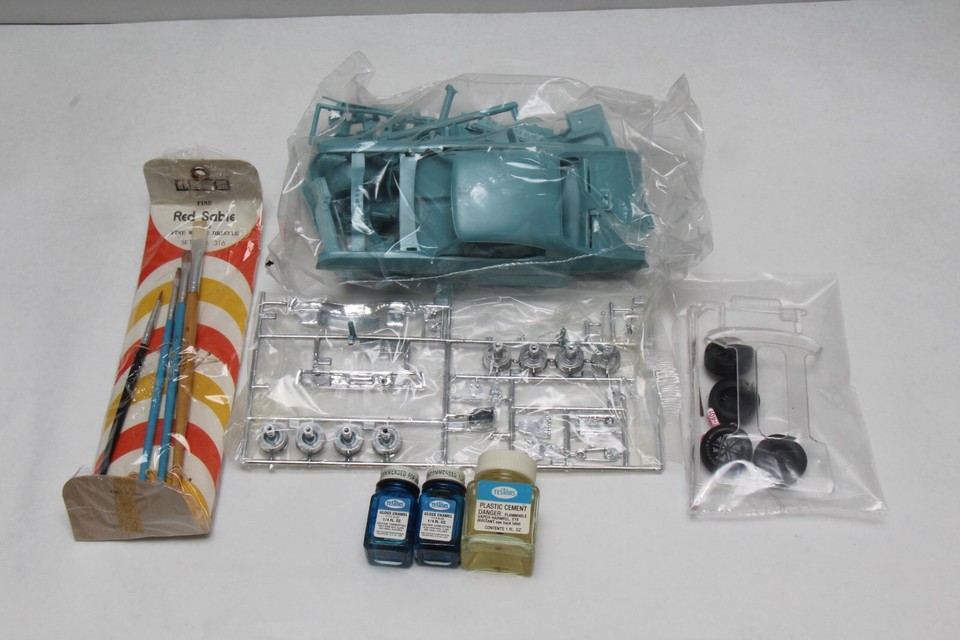 AMT Model 1972 CHEVELLE SS 454 1/25 KIT # PK4177 MOLDED IN COLOR NIB ...