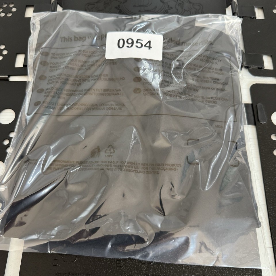 Zara Blouse Size XL Black Round Neck Ruffle Cap Sleeve Relaxed Fit ...