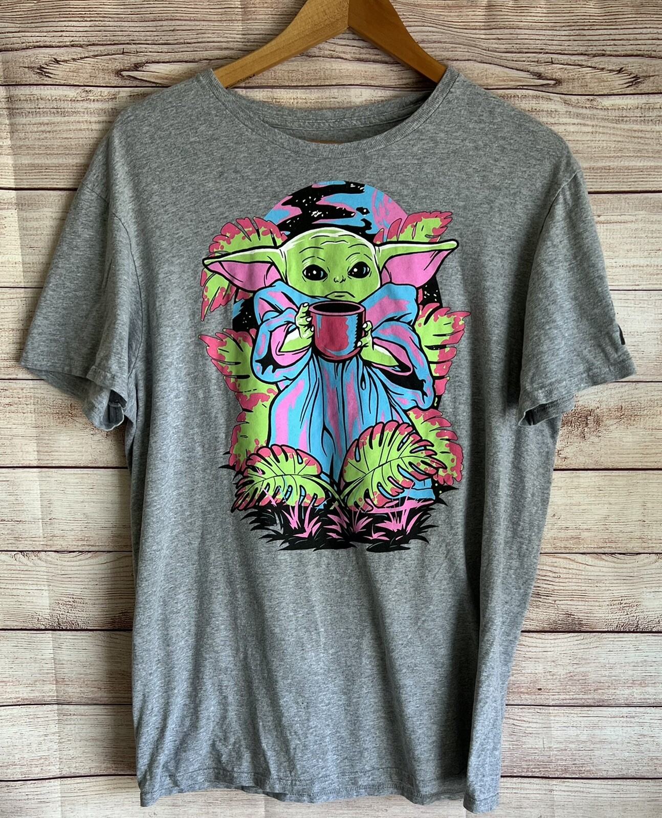 Neff Star Wars Funky Grogu Baby Yoda Monstera Leaf Sh… - Gem