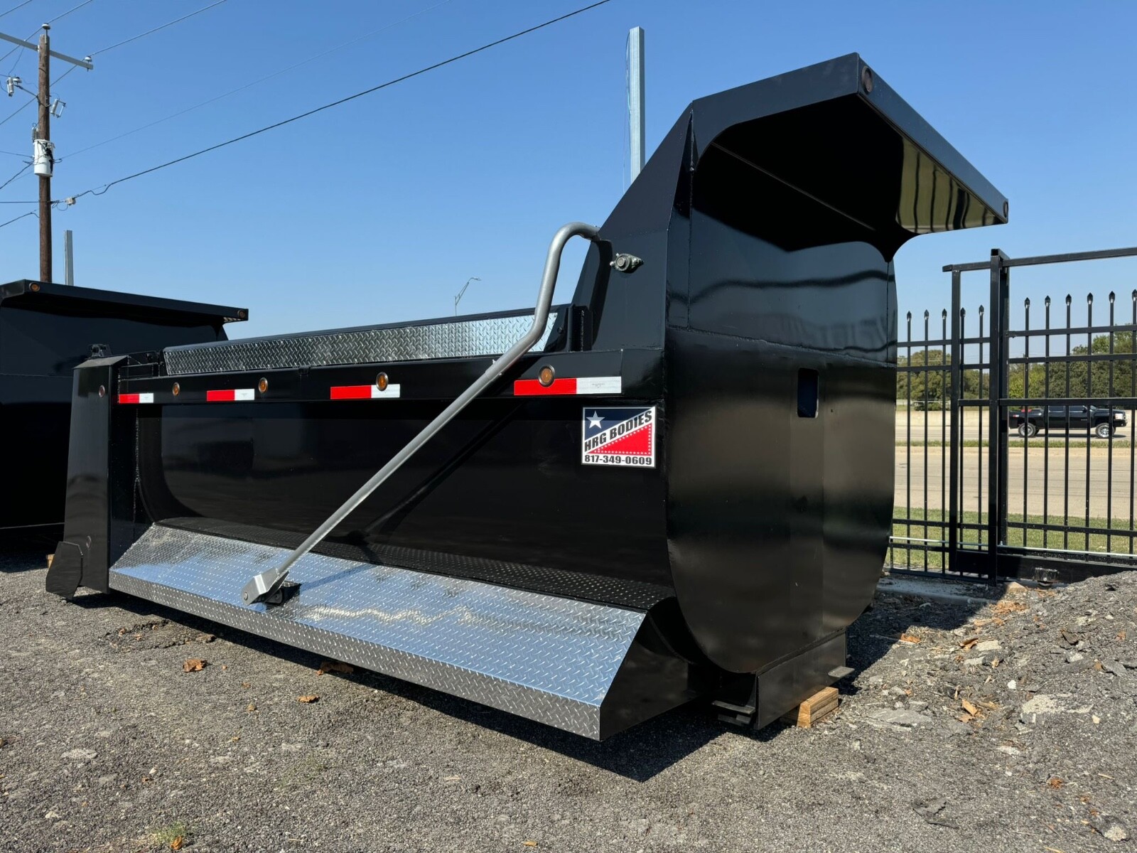 NEW 14' ELLIPTICAL DUMP BODY HARDOX 500 1/4 GAUGE PNEUMATIC TAILGATE ...