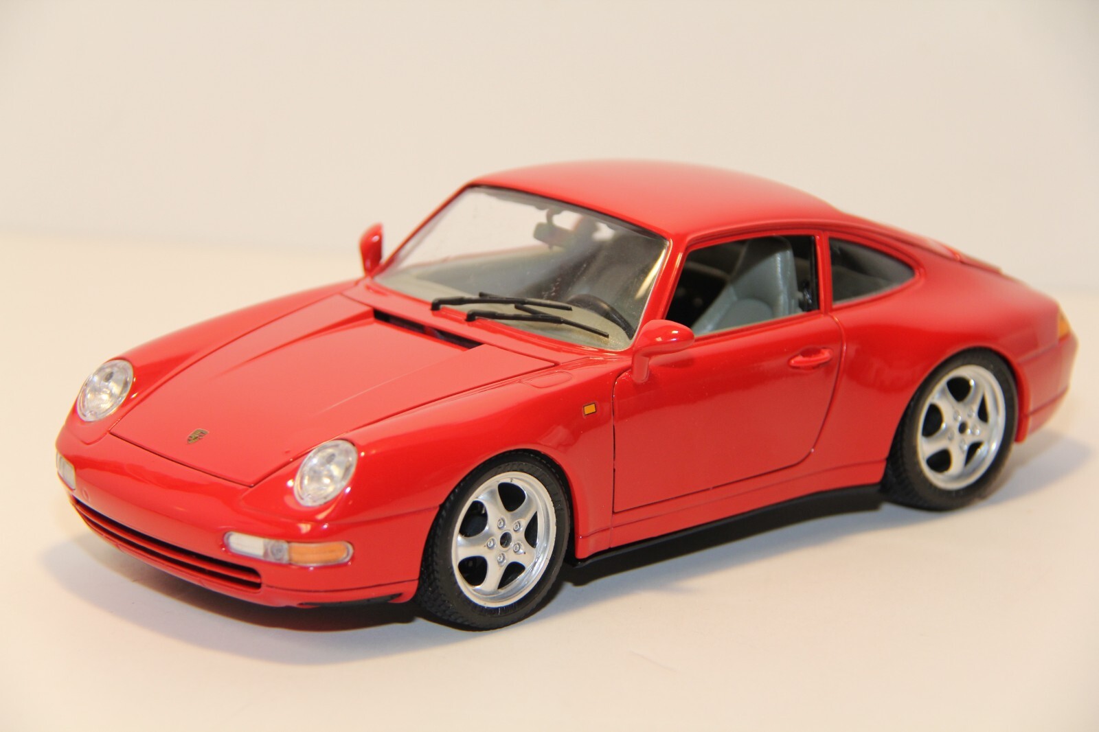 1/18 BURAGO 1993 PORSCHE 911 CARRERA , RED NO BOX | eBay