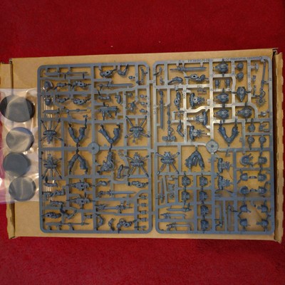 Grey Knight Strike/purifier Squad x5 New on Sprue With Bases Warhammer ...