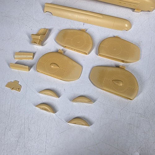 ETZEL'S FRANK LOCKHART'S 1928 LSR STUTZ BLACK HAWK KIT 25005 RESIN RACE ...