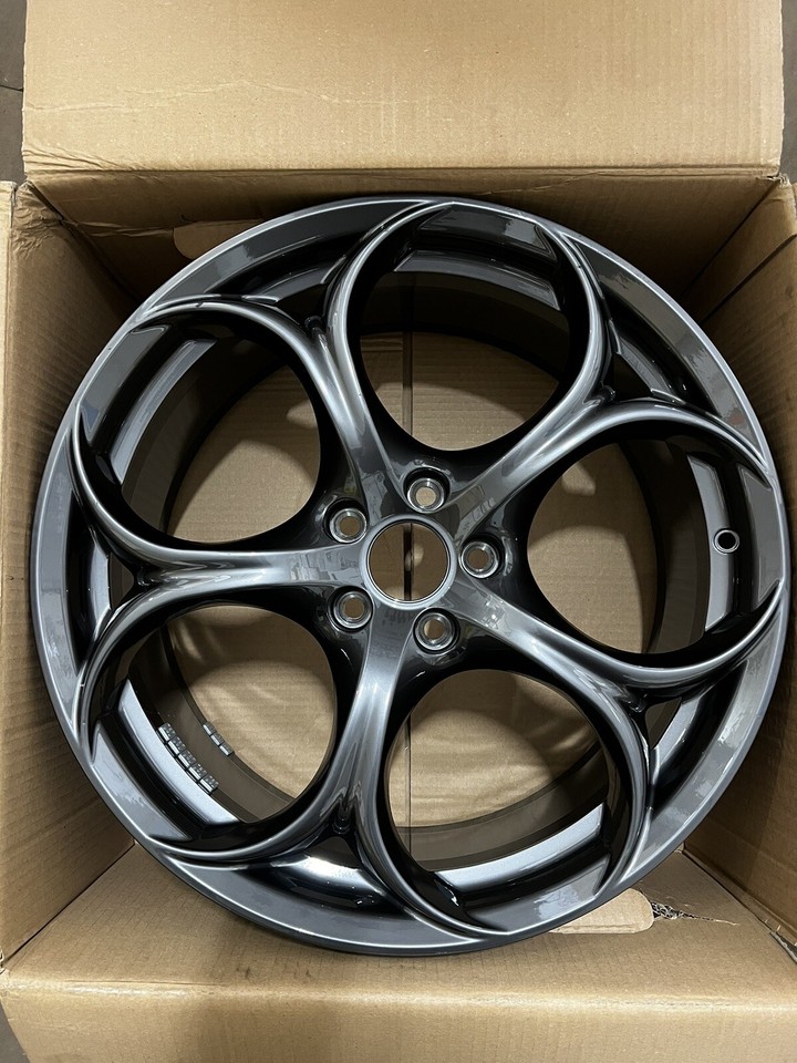 1 Rim In Alloy Alfa Romeo Giulia Veloce 8 X 19'' 156107474 Used | eBay