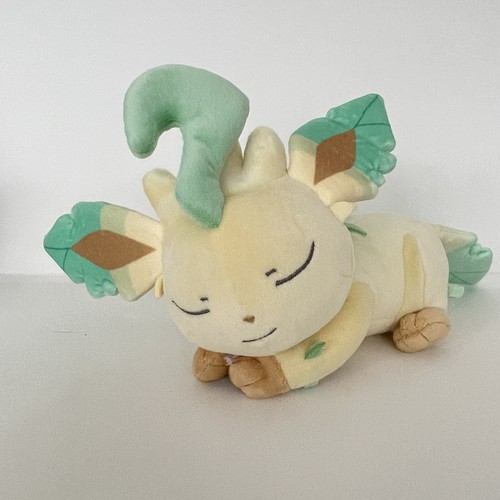 Pokemon Plush Sleeping Leafeon Small Stuffed Toy SUYASUYA Friend TAKARA ...