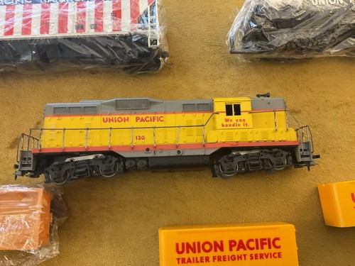 Union Pacific Lot Athearn HO EMD GP9 DUMMY locomotive #130 + Atlas 74444 Hopper+ | eBay