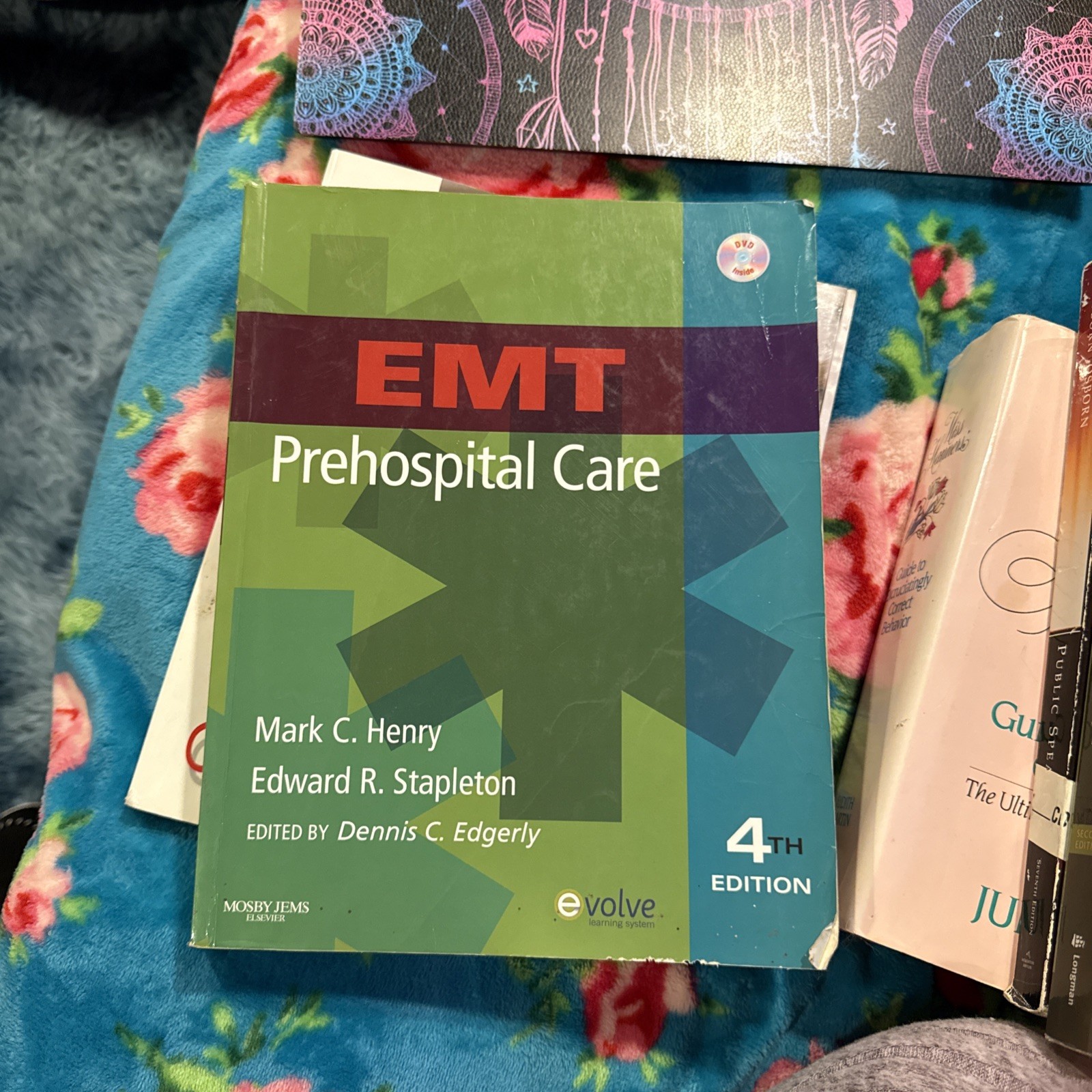 EMT Prehospital Care [With DVD] by Henry, Mark C.; Stapleton, Edward R ...