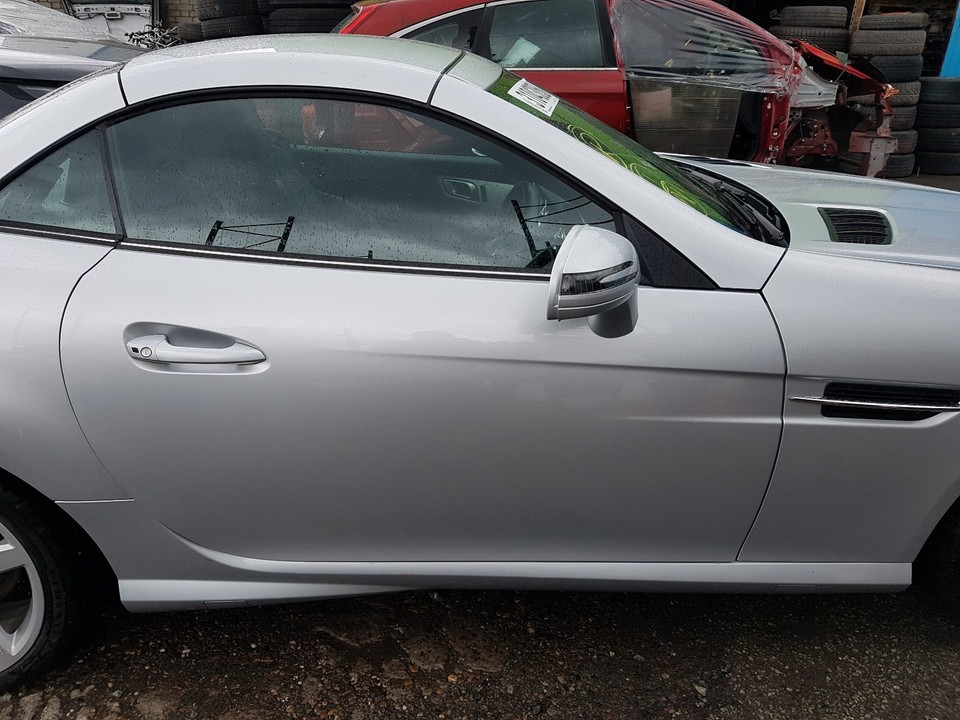 MERCEDES-BENZ SLK 200 AMG SPORT BLUE EFFICIENCY 1.8 PETROL 7 SPEED AUTO ...