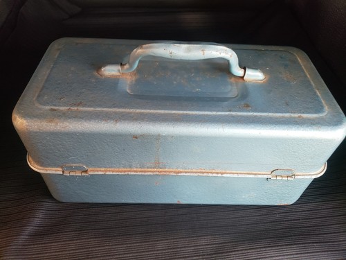 Vintage Old Metal Tackle Box, Oil Paints, Study Guide Solvents & more ...