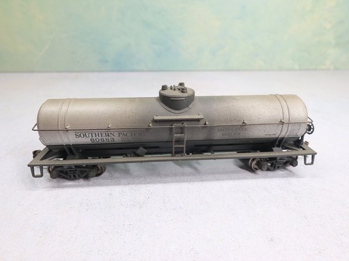 Athearn HO Scale Single Dome Tank Car Southern Pacific #60683 Weathered ...
