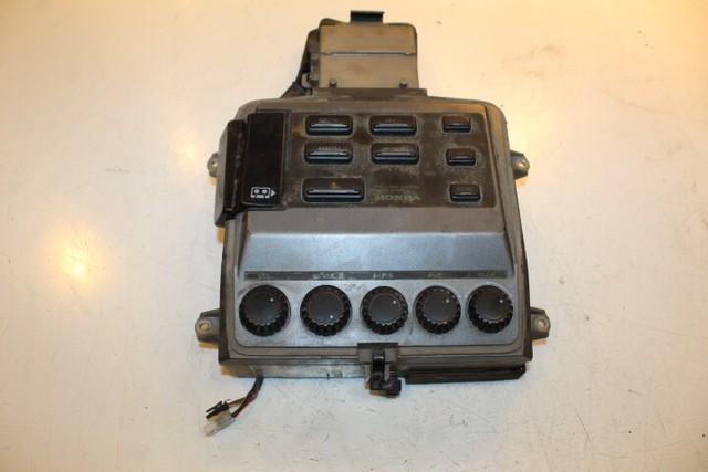 96 Honda Gl1500 GL 1500 A2 Goldwing Radio Cassette Player Full Logic ...
