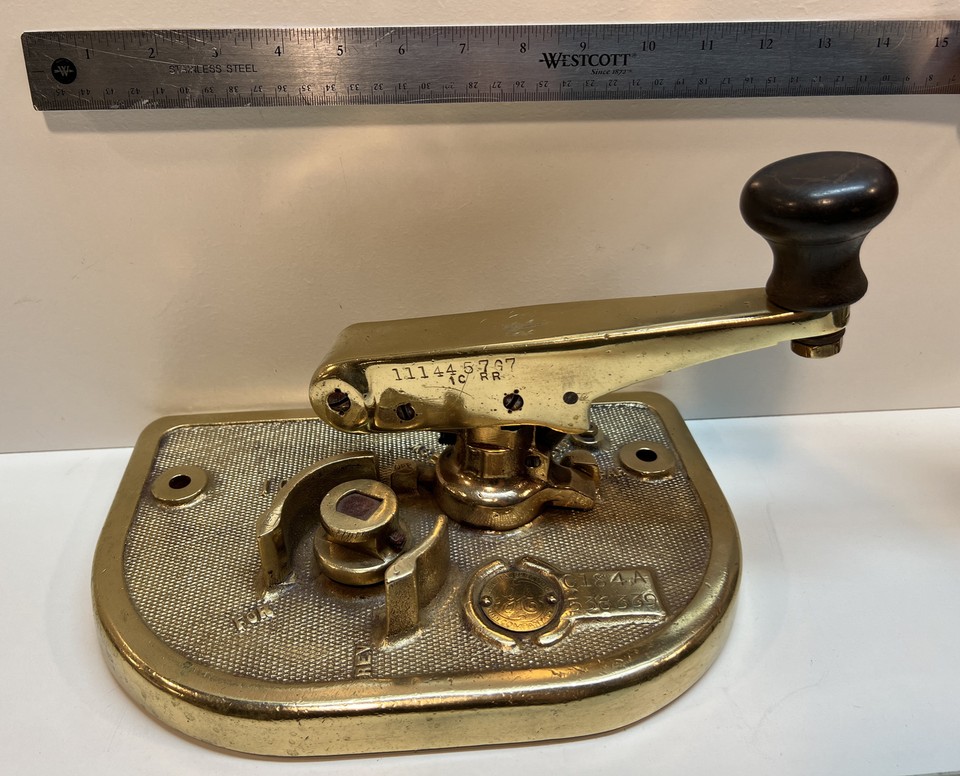 ANTIQUE ICRR ILLINOIS CENTRAL RAILROAD GENERAL ELECTRIC BRASS TRAIN ...