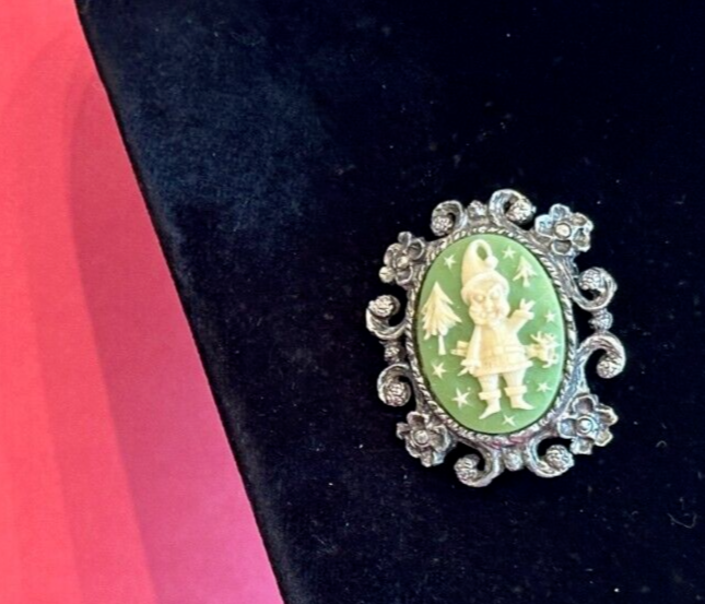 Silver Tone Frame Green Cameo With Ivory Elf Cameo Brooch Vintage | eBay